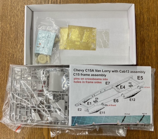 ミラーモデルズ MM35102 1/35 CMP C15A トラックCab13 / ラジコン プラモデル専門店ヘリポート